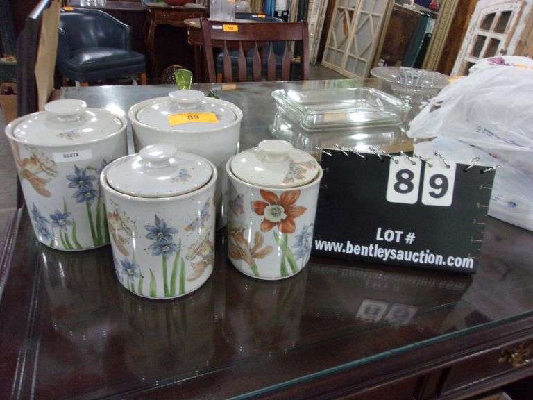 LOT: (4) FITZ & FLOYD IRIS & CERAMIC CANISTER SET - Bentley ...