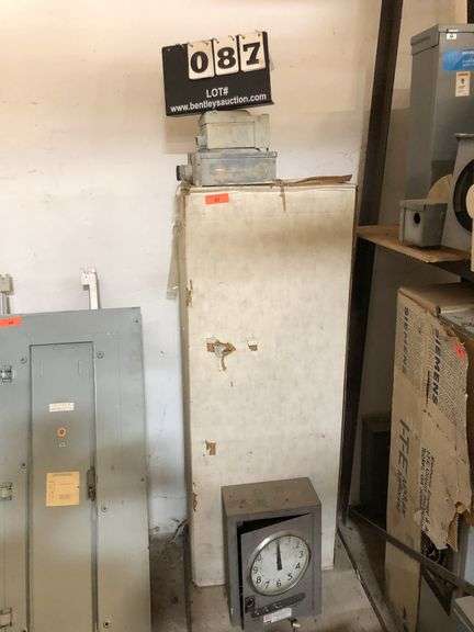 CUTLER HAMMER 3PH METER MODULE COMBINATION INDOOR/ OUTDOOR - Bentley ...