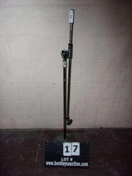 RADIO SHACK MIC STAND - Bentley & Associates, LLC