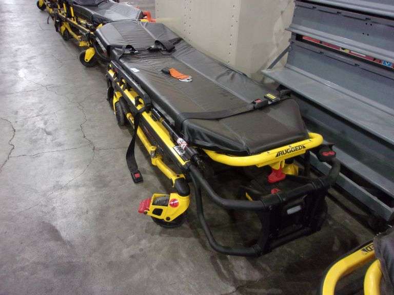 RUGGED CASTERED STRETCHER - POWER PRO XT - EMERGENCY TRANSPORT GURNEY ...