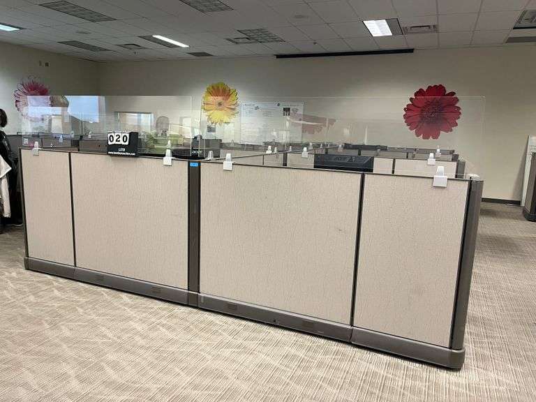 2010 HERMAN MILLER COMPATICO CUBICLES - 8 STATIONS (8X MONEY)**CUBICLES ...
