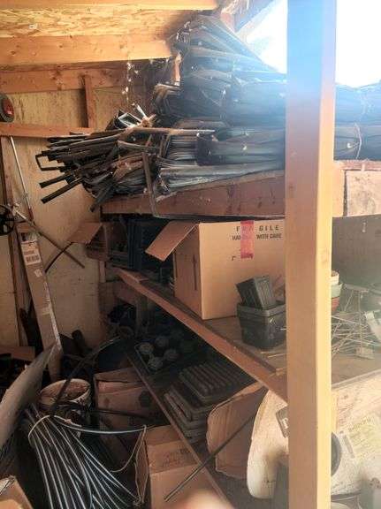 LOT: IRRIGATION PARTS & TRAYS - Bentley & Associates, LLC