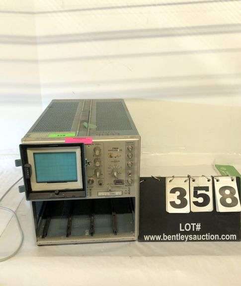 TEKTRONIX 7904 OSCILLOSCOPE - Bentley & Associates, LLC