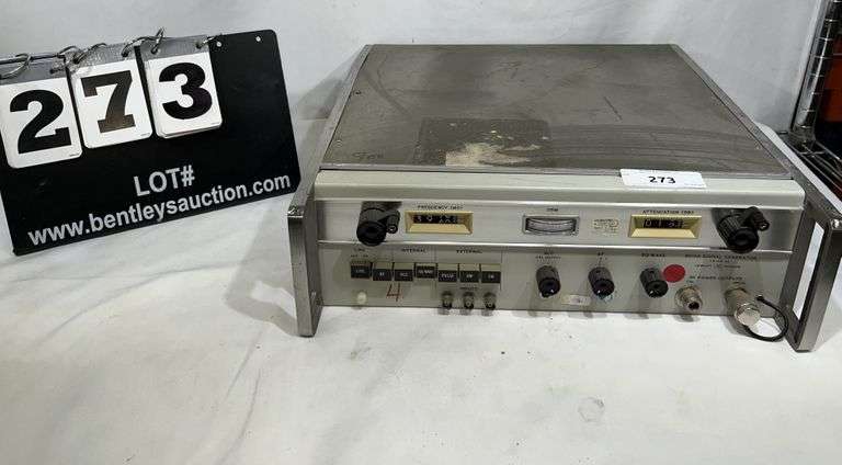 HP 8616A SIGNAL GENERATOR 1.8 - 4.5 GHz SOURCE - Bentley & Associates, LLC