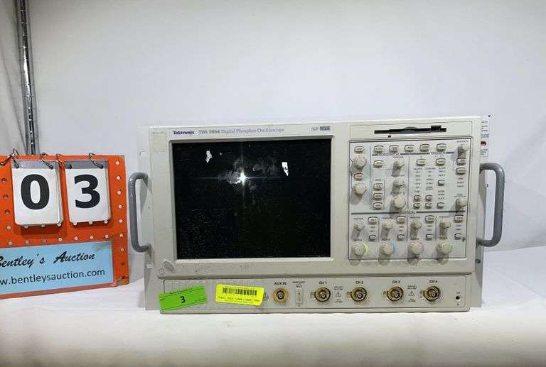 TEKTRONIX TDS 5054 DIGITAL PHOSPHOR OSCILLOSCOPE - Bentley & Associates ...