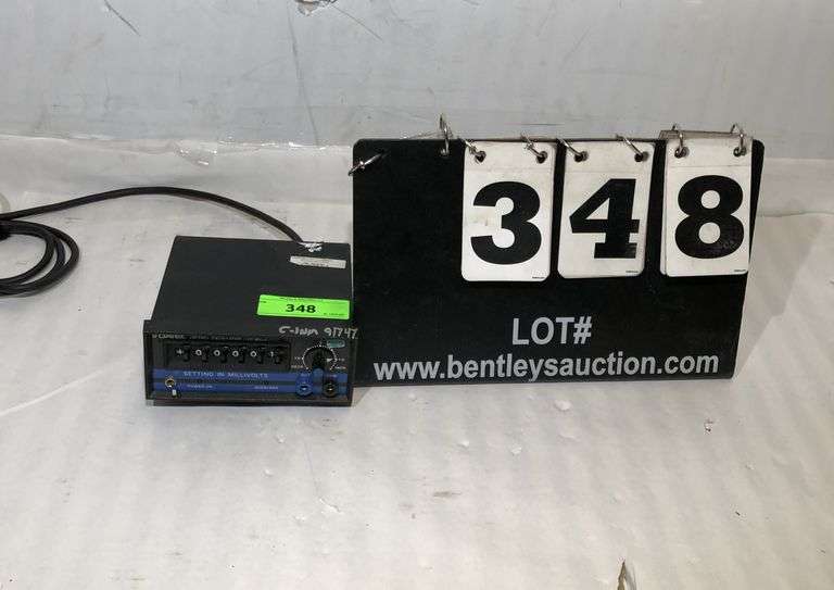 DATEL DVC-8500 VOLTAGE CALIBRATOR - Bentley & Associates, LLC
