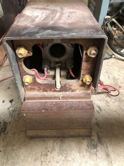 200 J NEODYNAIUM GLASS LASER CONTAINS 4 LARGE ITLC FLASH TUBES ...