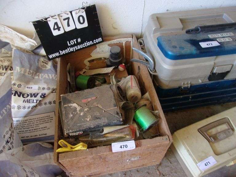 WOOD BOX: FISHING LINE & EQUIPMENT - Bentley & Associates, LLC