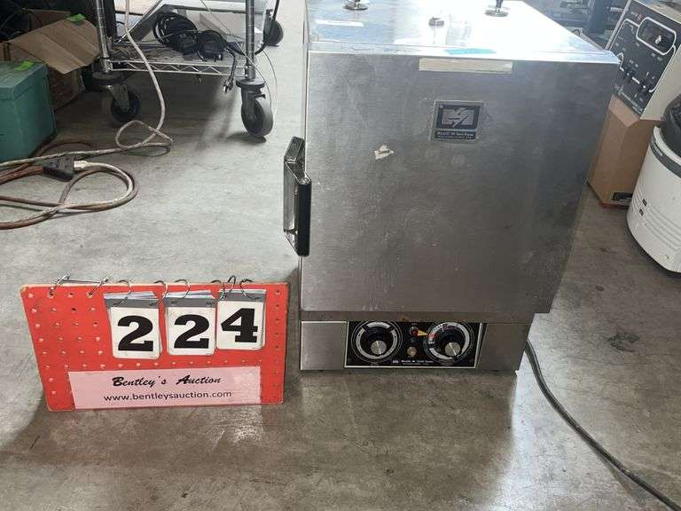 BLUE M ELECTRIC TEMPERATURE CONTROL STABIL-THERM GRAVITY OVEN - Bentley ...