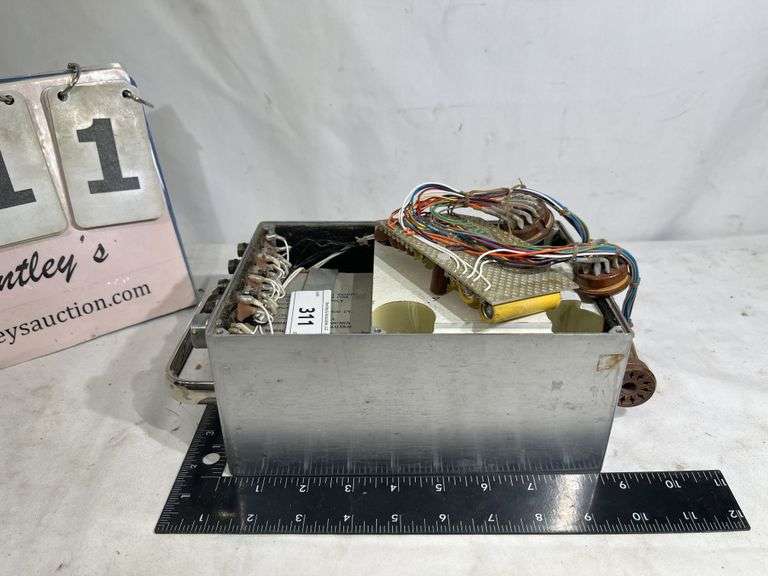 GBU-13 PORTABLE NEUTRON DETECTOR - Bentley & Associates, LLC