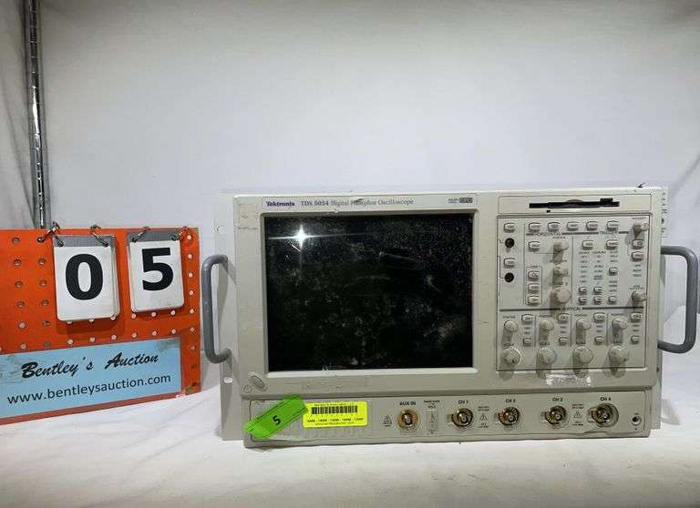 TEKTRONIX TDS 5054 DIGITAL PHOSPHOR OSCILLOSCOPE - Bentley & Associates ...
