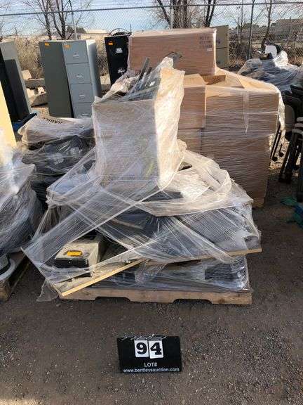 PALLET: SPEAKER HARDWARE - Bentley & Associates, LLC