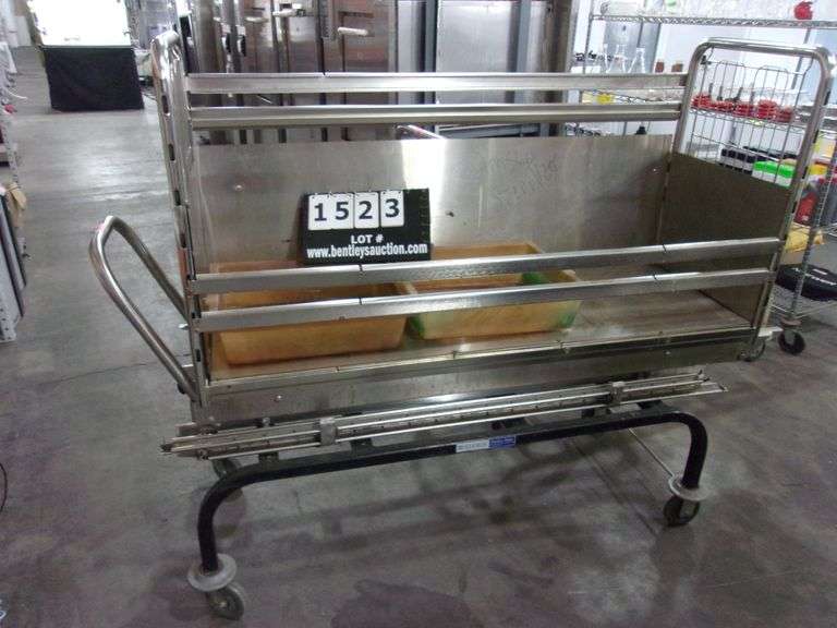 STERIS AMSCO 630LS LS-160H STEAM STERILIZER CASTER CLEANING CART & RACK ...