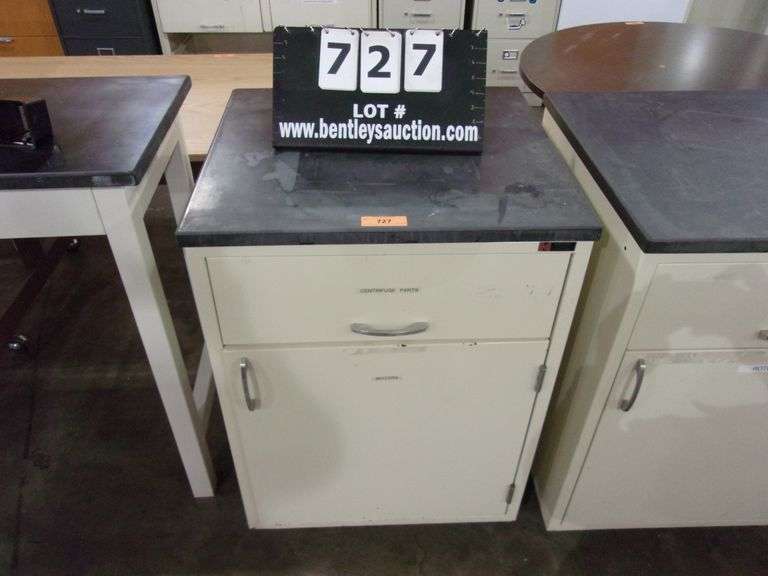 KEWAUNEE SCIENTIFIC 1-DRAWER, 1-DOOR METAL & BLACK RESIN CAST CASTERED ...