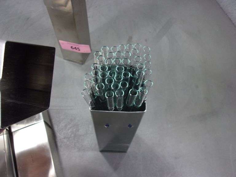 LOT: 7 STAINLESS AUTOCLAVE TUBES W/ GLASS LAB TEST VIAL TUBES - Bentley ...