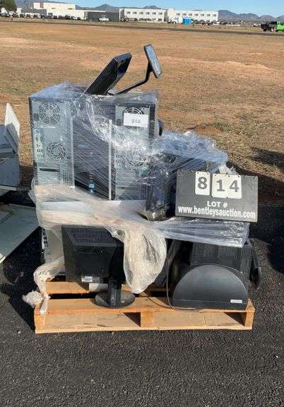 PALLET: ASSORTED HP COMPUTER TOWERS & MONITORS - Bentley & Associates, LLC