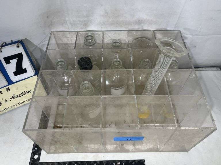 PLASTIC TRAY W/ ASSORTED LAB GLASSWARE - BOTTLES - Bentley & Associates ...