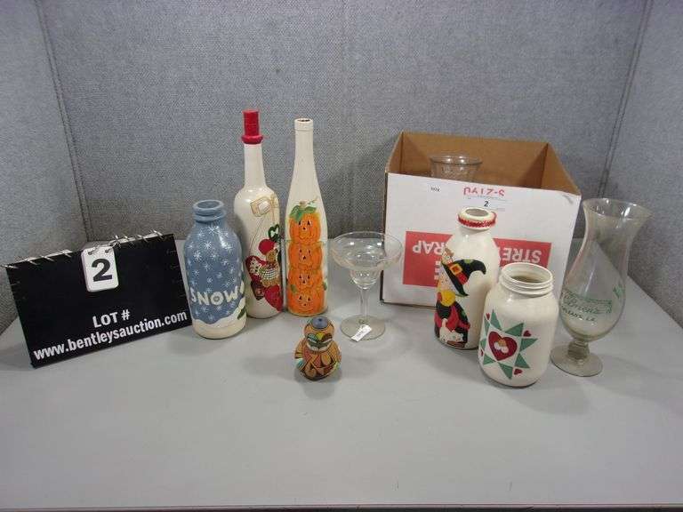 BOX: ASSORTED GLASS VASES, STEMMED GLASSES & PAINTED GLASS JARS ...