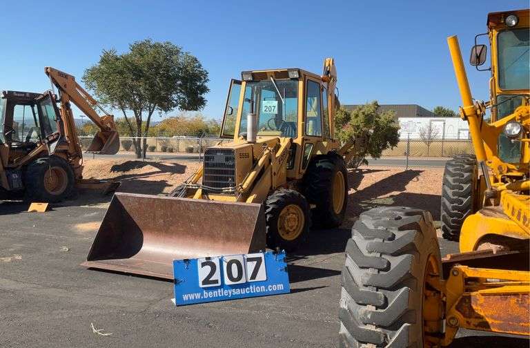 FORD 555B BACKHOE LOADER TRACTOR, SERIAL C764974, NON-RUNNING, 1312 ...