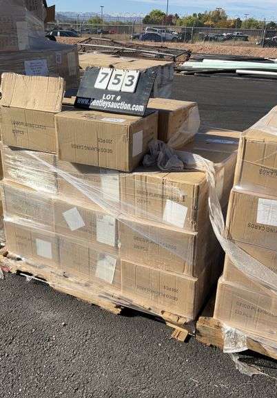 PALLET: BOXES OF GEICO PLAYING CARDS - 32 BOXES, 200 PER BOX - Bentley ...