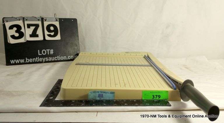 GBC GL10 PAPER CUTTER - Bentley & Associates, LLC