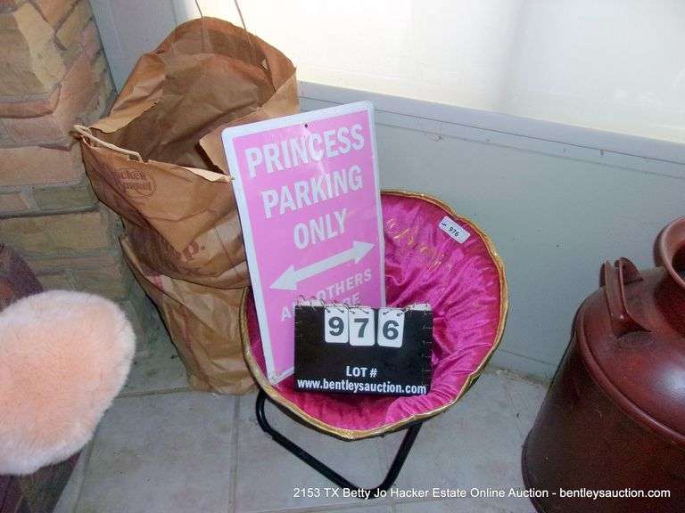 LOT: PRINCESS PARKING SIGN, SUSPENDERS, JCAMS, CHILDRENS BRATZ CHAIR ...