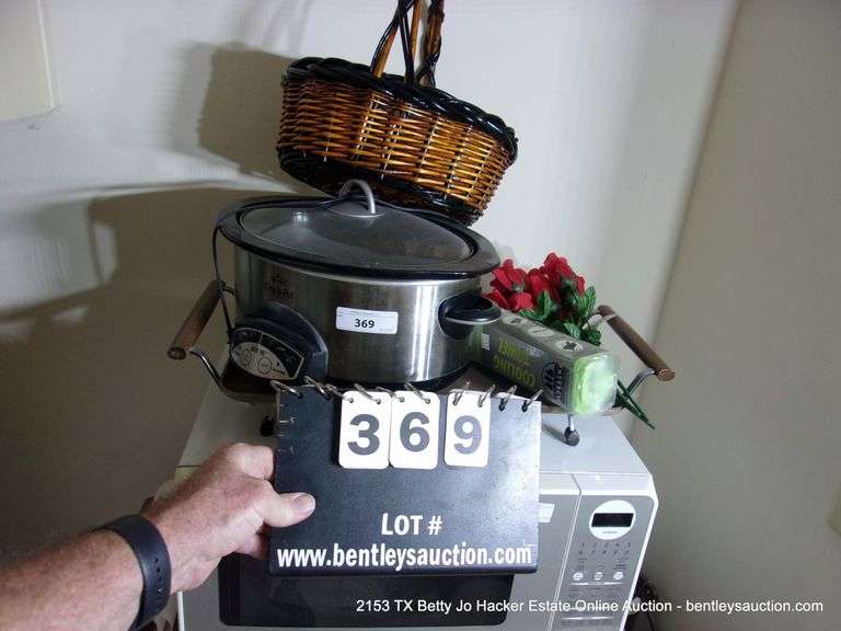 LOT: RIVAL CROCK POT, WICKER BASKET, ROSE GREENERY, COOLING TOWEL ...
