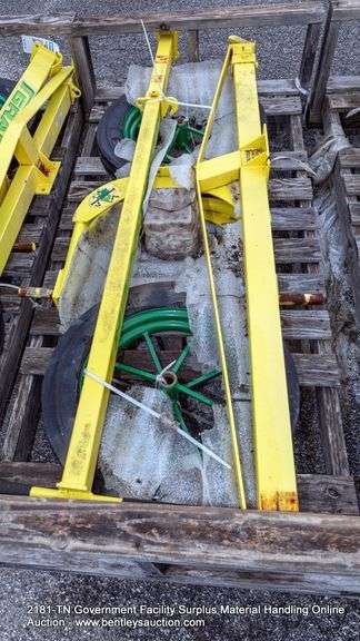 SUMNER GH-401 GRASSHOPPER, NEW IN CRATE - Bentley & Associates, LLC