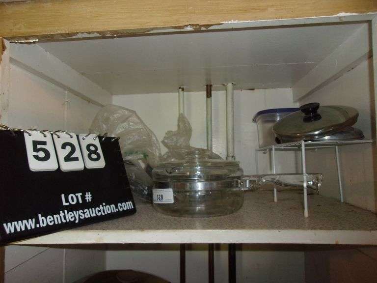CONTENTS OF SHELF: PYREX BOWL & LID, METAL SOUP LIDS, TUPPERWARE ...