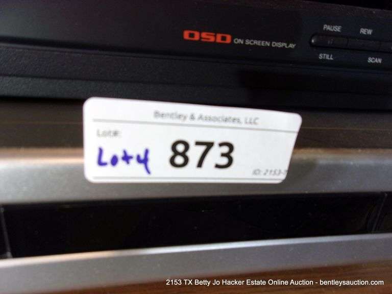 LOT (4): PROTRON DVD PLAYER, PHILCO OSO VHS PLAYER, DISH MPEG 2, LG DVD ...