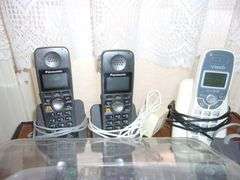 LOT: ASSORTED HOME PHONES - PANASONIC, VTECH AND ASSORTED TV REMOTES ...