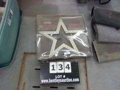 STERLING 23" STAR W/ 80 CHASING LIGHTS - Bentley & Associates, LLC