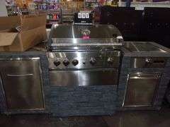 MEMBERS MARK SS304 DELUXE STACKED STONE 4-BURNER PROPANE GAS GRILL ...