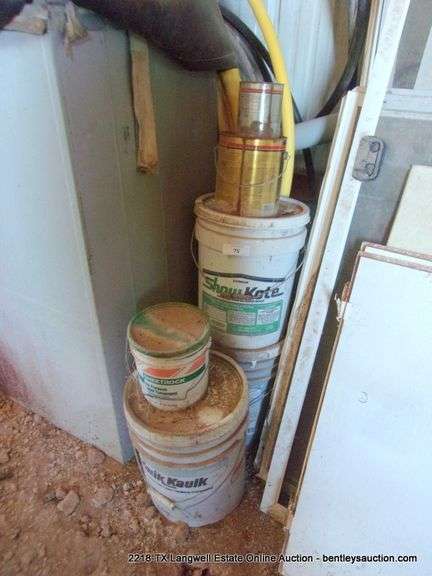 LOT: BUCKETS: JOINT COMPOUND, LATEX RAPID ROOF COAT, CAULKING COMPOUND ...