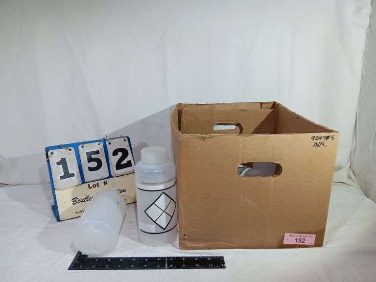 BOX: EMPTY BOTTLES - Bentley & Associates, LLC