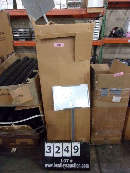 BOX: ASSORTED METAL PLANT DESIGNATION SIGN/POST - Bentley & Associates, LLC