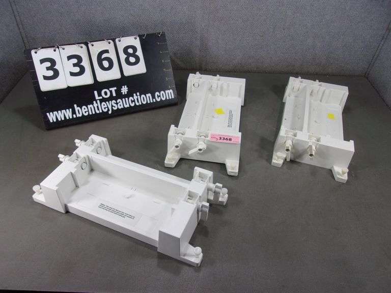 BIO-RAD CASTING STAND (3) S/N: 98-BR-26975 - Bentley & Associates, LLC