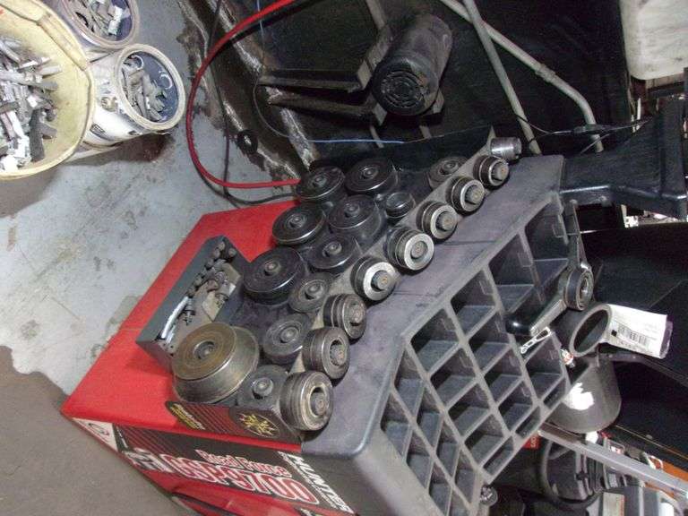 HUNTER ROAD FORCE TIRE BALANCER GSP9700 - Bentley & Associates, LLC