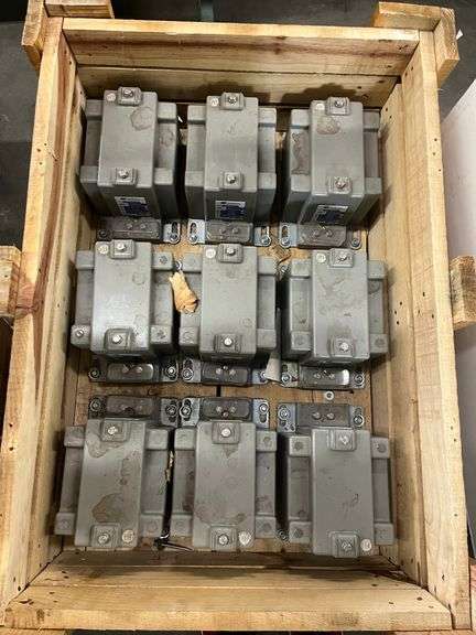 ARTECHE UCE-7 VOLTAGE TRANSFORMERS (9X MONEY) - Bentley & Associates, LLC