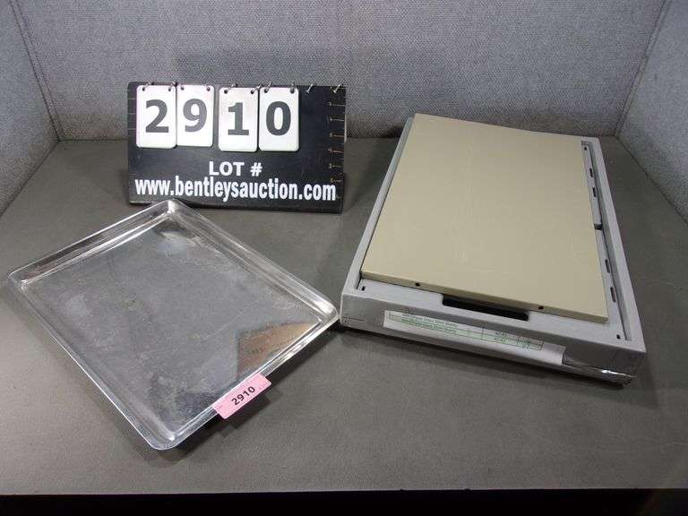LOT: METAL TRAY & SAMPLE COLLECTOR - Bentley & Associates, LLC