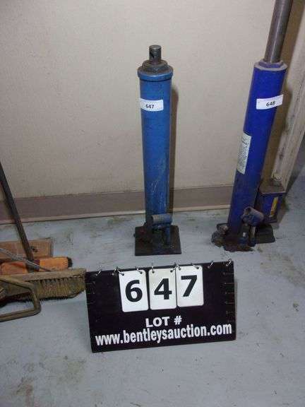 HYDRAULIC MANUAL LONG JACK- 8 TON - Bentley & Associates, LLC