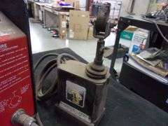 BEAR ON THE CAR TIRE BALANCER STROBE LIGHT - Bentley & Associates, LLC