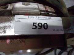 BEAR ON THE CAR TIRE BALANCER STROBE LIGHT - Bentley & Associates, LLC