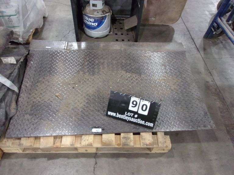 STEEL DIAMOND PLATE TRAILER DOCK PLATE - CUSTOM MADE, 60" X 39 ...