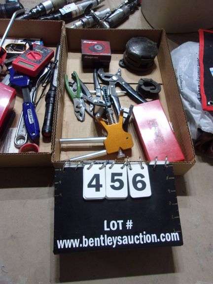 BOX: TOOLS, KNIFE, CLAMP & JENSEN TOOL BOX - Bentley & Associates, LLC