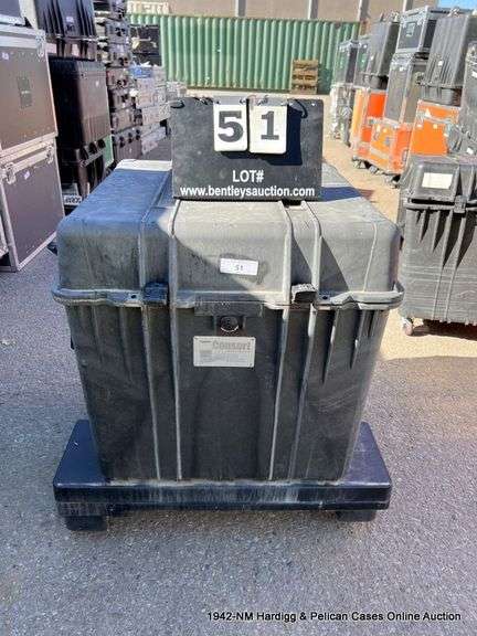 CONSORT CASE SHIPPING CONTAINER ON CASTER PALLET, 26" X 26" X 33" - AS ...