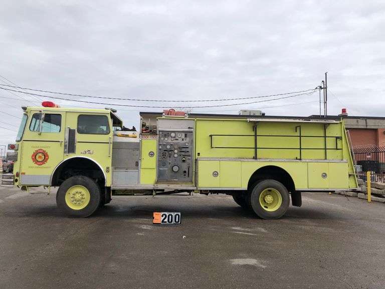1985 SUTPHEN CUSTOM DELUGE 4x4 FIRE TRUCK PUMPER 38,831 MILES - Bentley ...