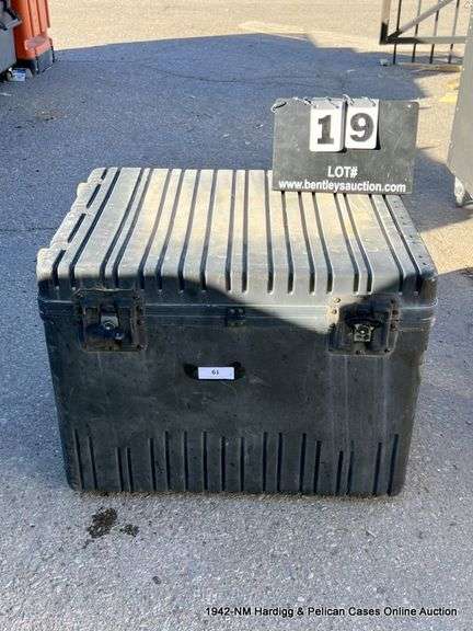 SHIPPING CONTAINER, 24" X 28" X 22" - AS IS, USED - Bentley ...