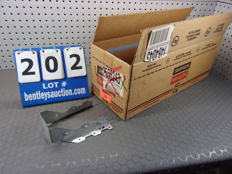 BOX: (4) SIMPSON STRONG-TIE METAL W/ SCREW HOLE - Bentley & Associates, LLC