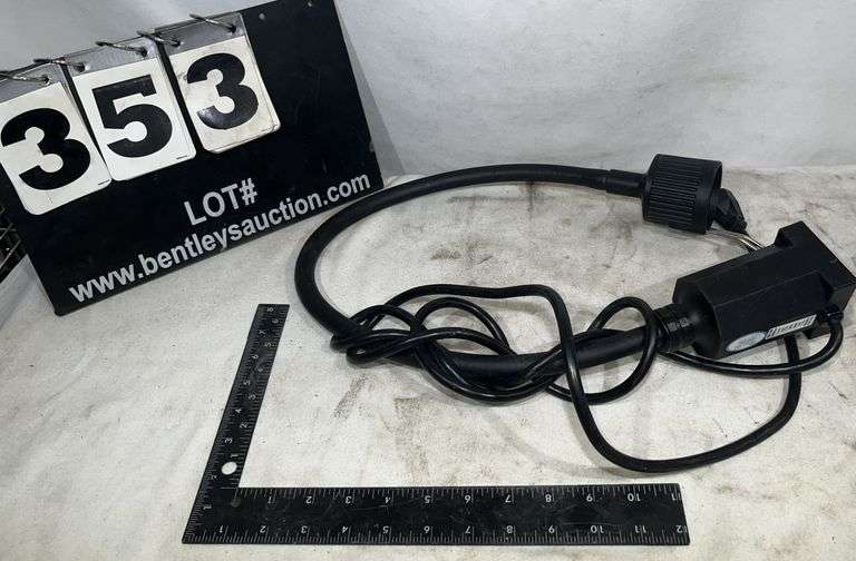 SUNNEX SER-700 LAMP/LIGHT - Bentley & Associates, LLC